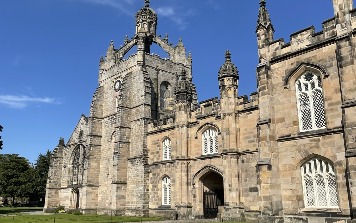 What to See in Aberdeen: Top Attractions & Monuments